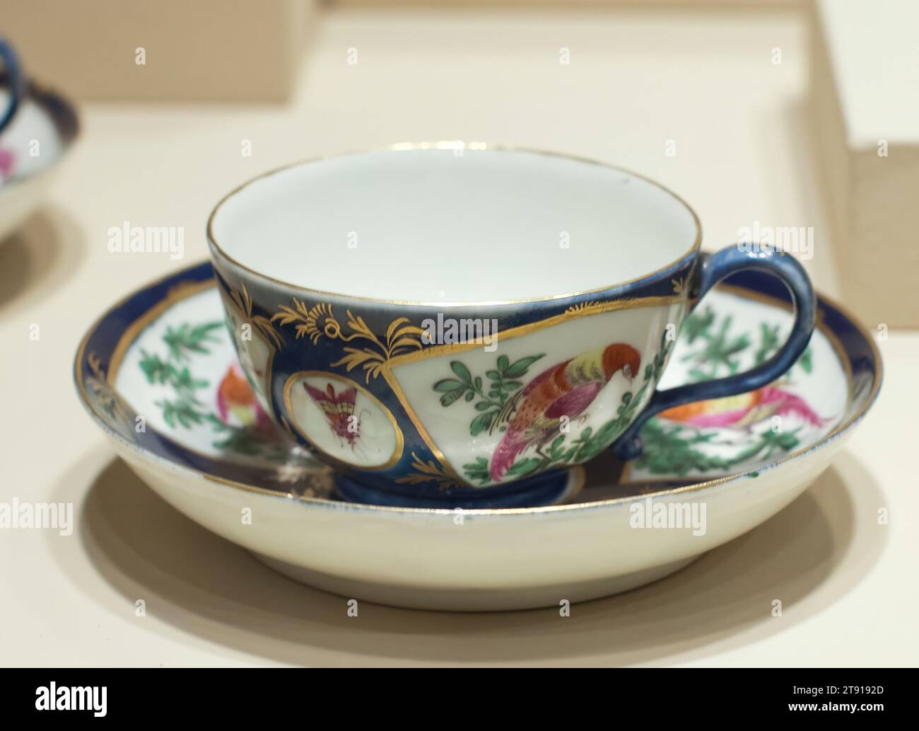 Royal worcester porcelain works hi-res stock photography and images - Alamy