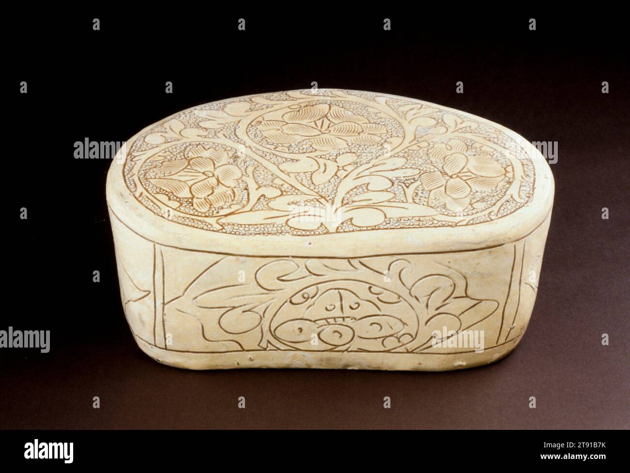 Ring punch ground design hi-res stock photography and images - Alamy