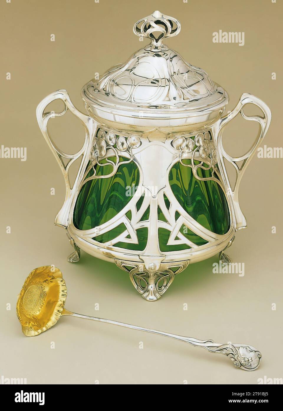 Wmf engaged hi-res stock photography and images - Alamy