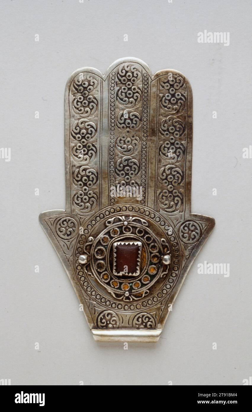 Hand pendant, about 1850, Unknown Arab, Berber, or Jewish, 5 1/2 x 3 1/ ...