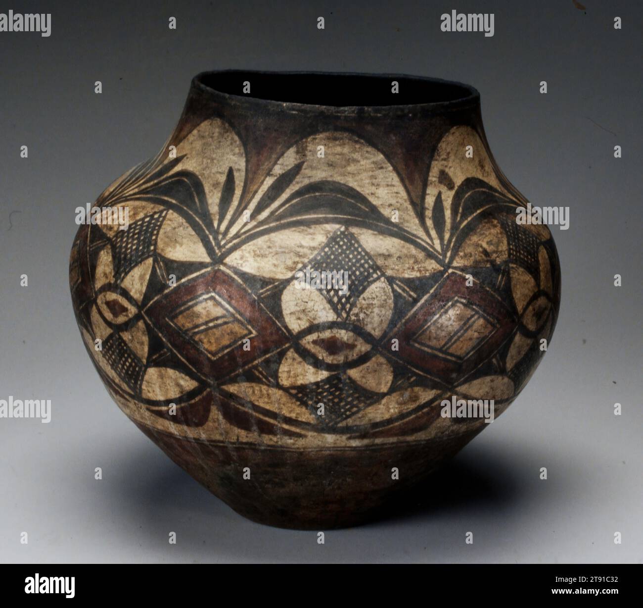 Water Jar, c. 1875-1920, 11 x 12 in. (27.94 x 30.48 cm), Clay, pigment ...