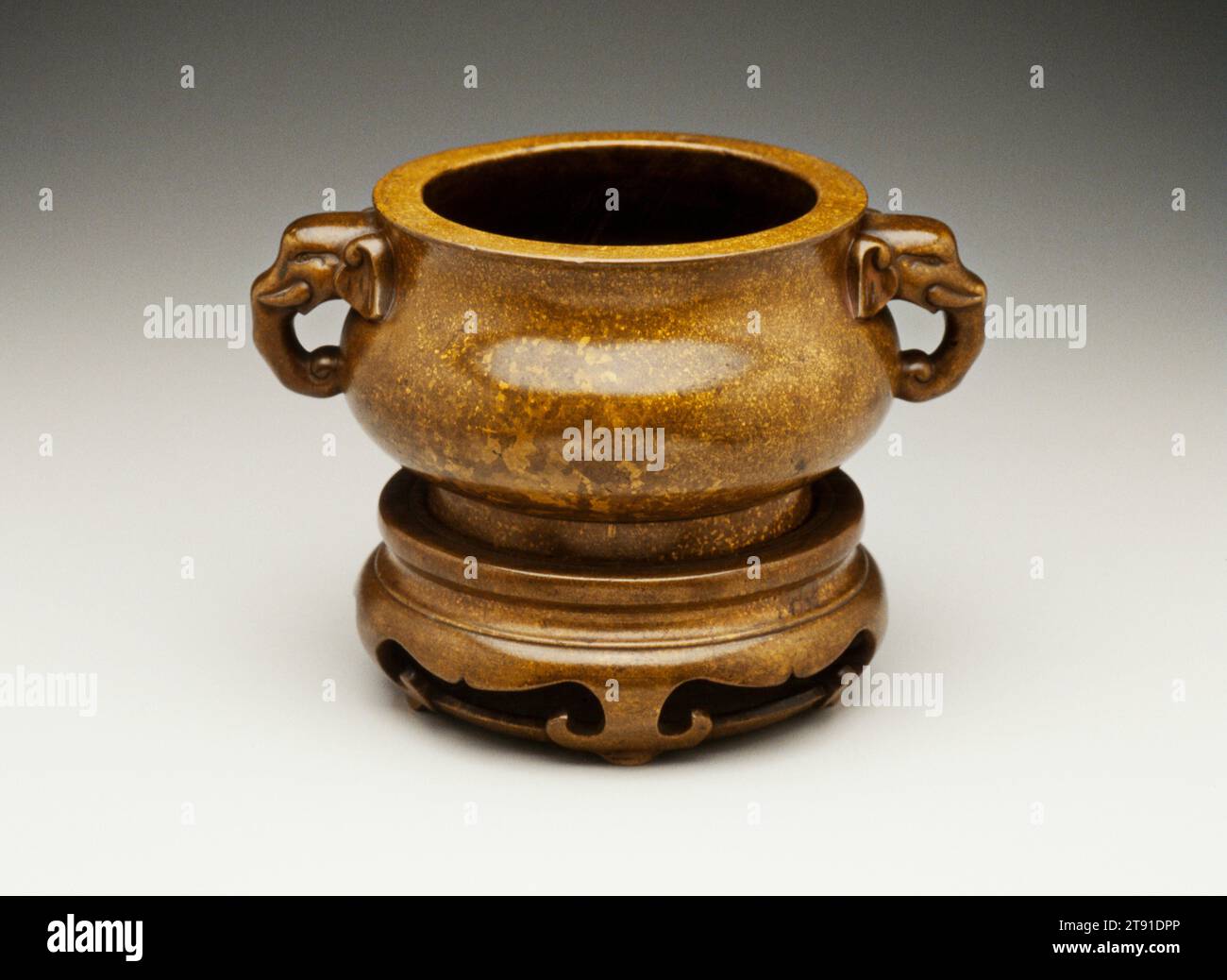 Censer with Stand, Xuande period (1426-1435), 5 3/8 x 7 5/8 x 5 3/4 in ...