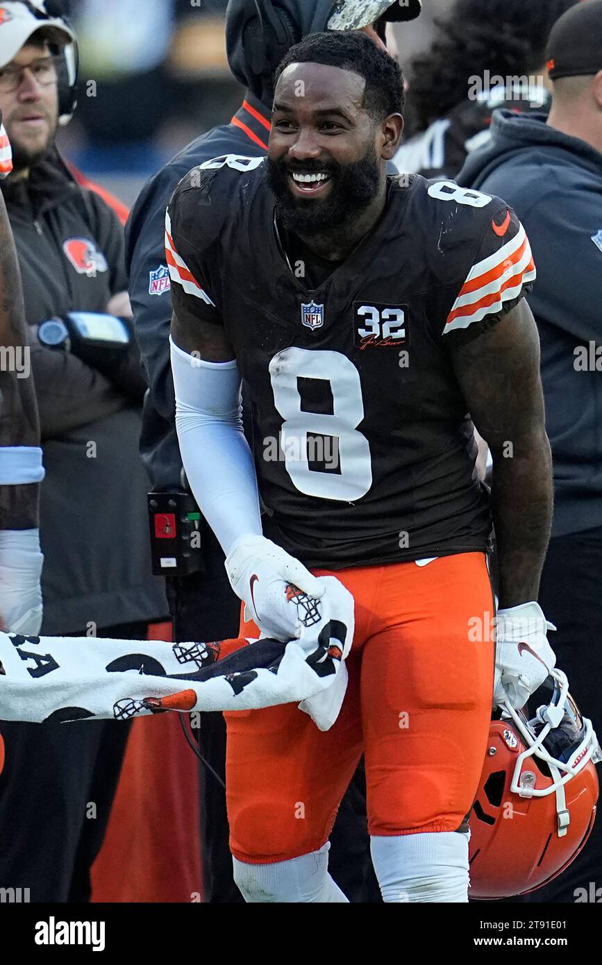 Cleveland Browns wide receiver Elijah Moore (8) celebrates on the ...