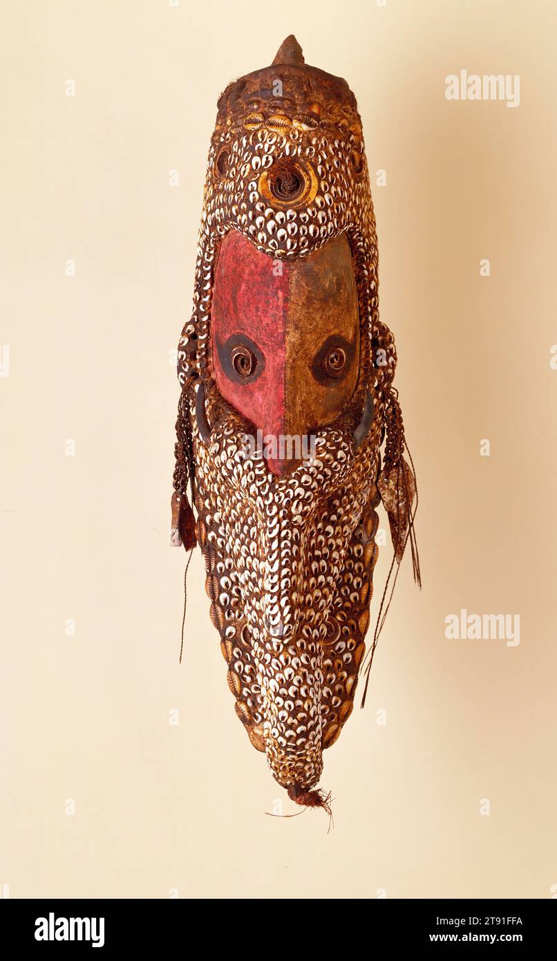 Mei Mask, c. 1920, 19 1/2 x 5 1/4 x 5 in. (49.53 x 13.34 x 12.7 cm ...