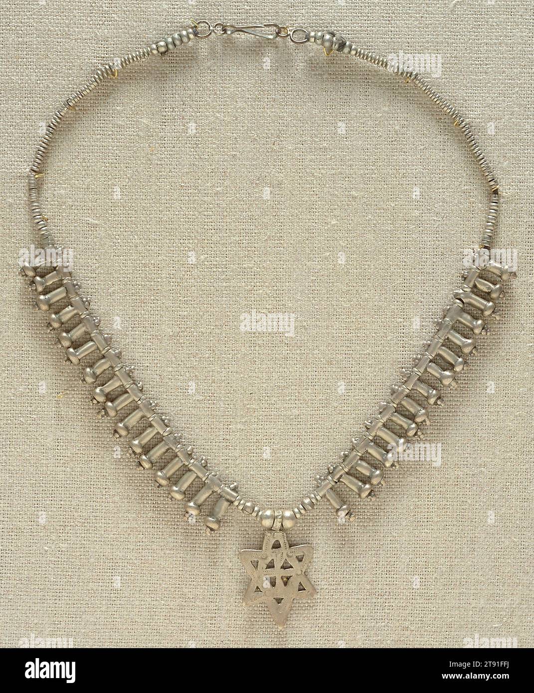 Jewish protection symbols hi-res stock photography and images - Alamy