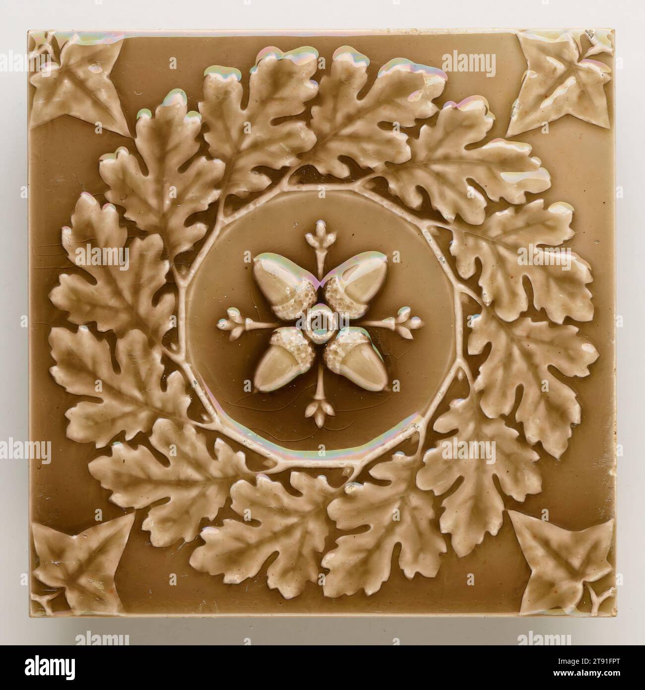 Tile with oak leaf wreath and acorns, c. 1880, Minton and Company ...