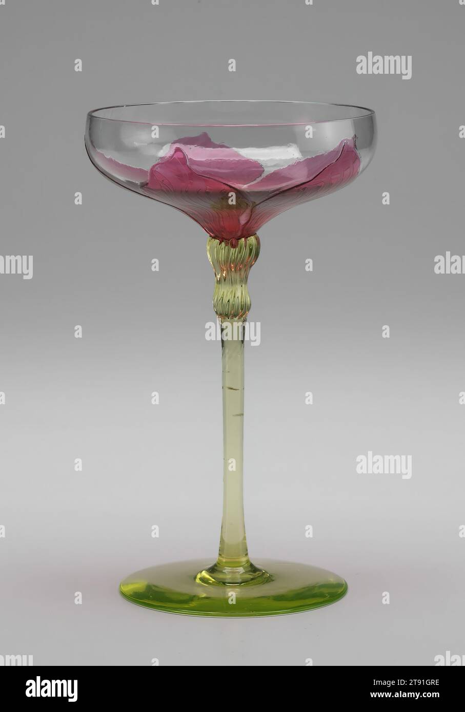 Champagne glass, c. 1900, Rheinische Glashütten, German, Köln-Ehrenfeld ...