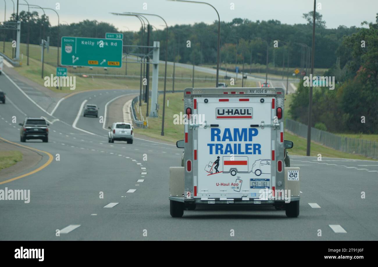 Moving truck ramp hi-res stock photography and images - Alamy