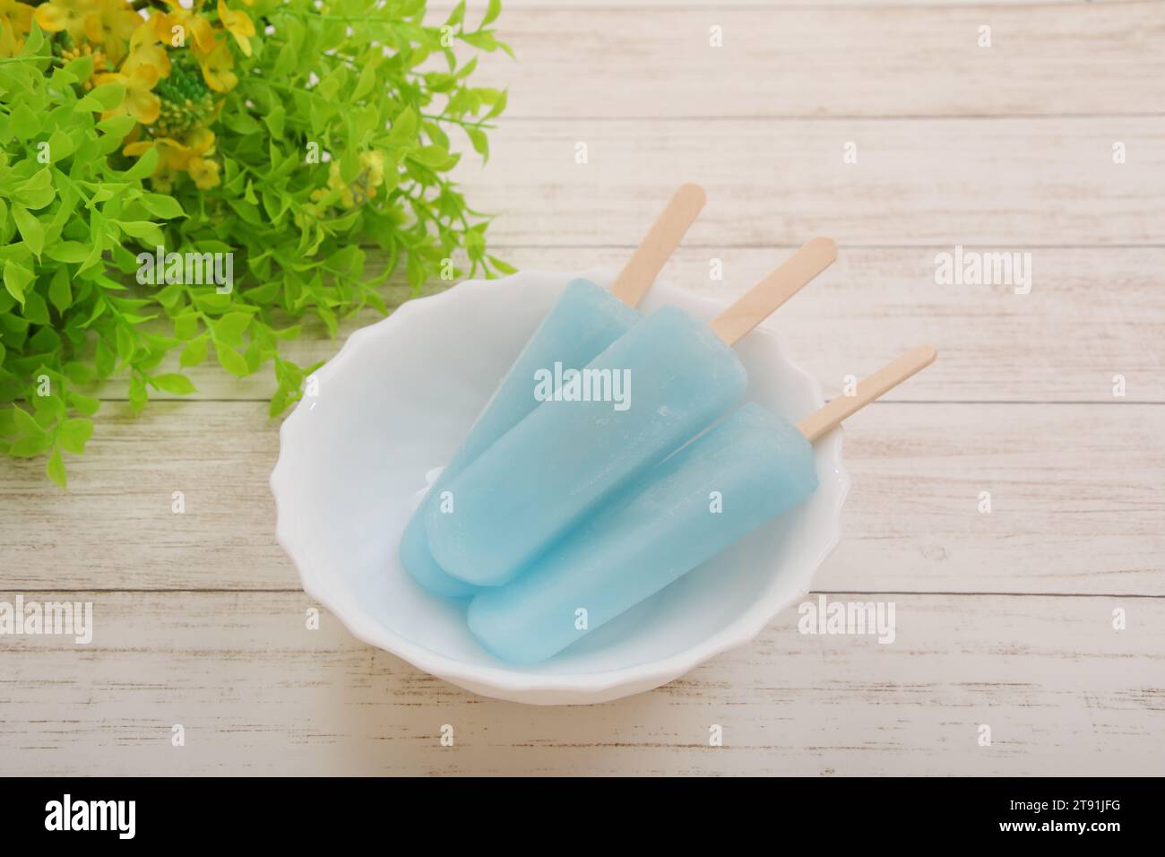 Ice candy hi-res stock photography and images - Alamy