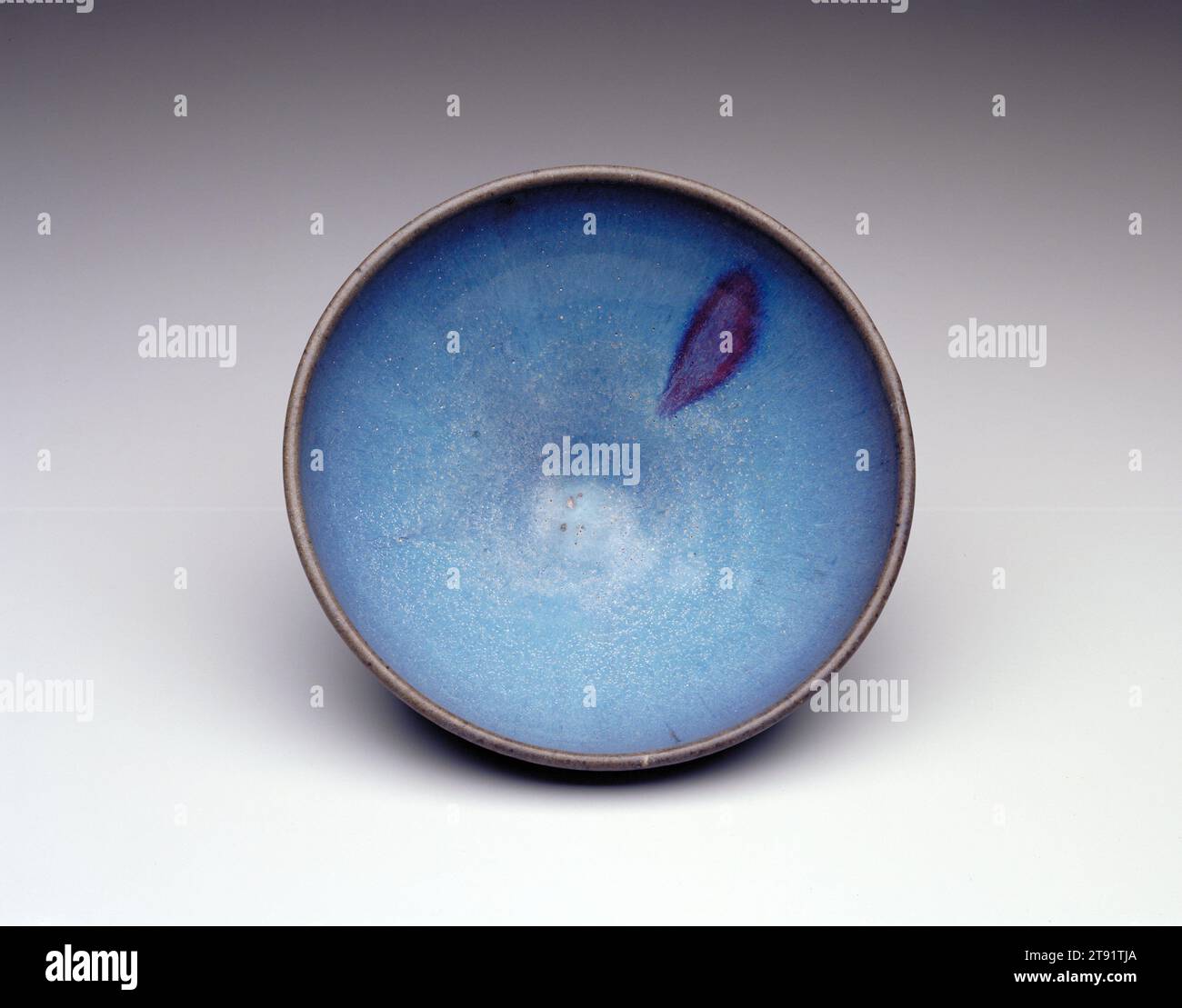 Suffused glaze hi-res stock photography and images - Alamy