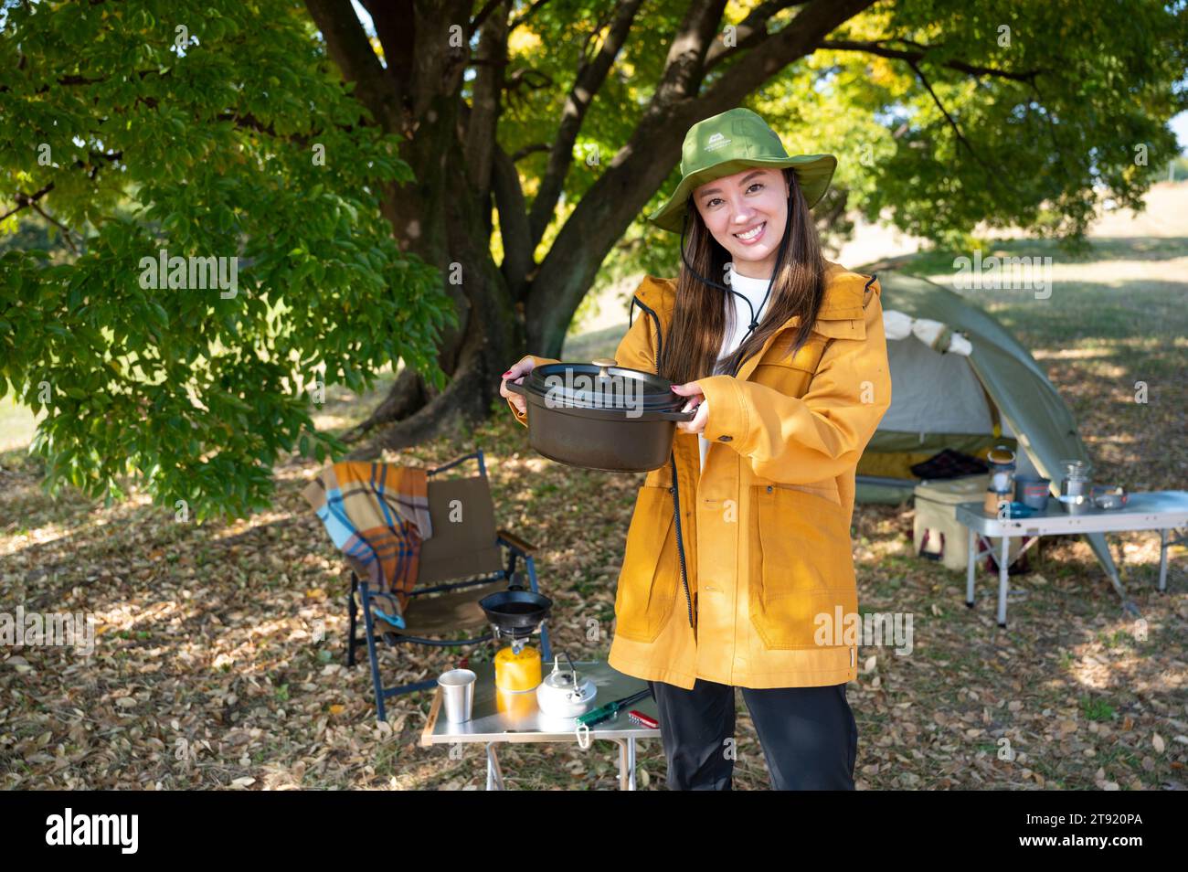 woman camping solo Stock Photo - Alamy