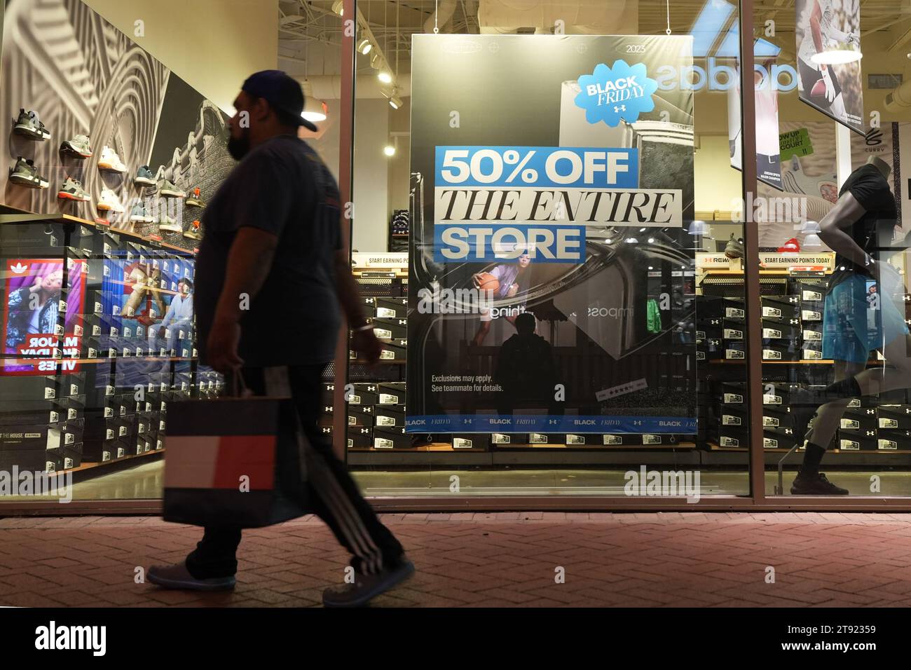 Under Armour Outlet Los Angeles