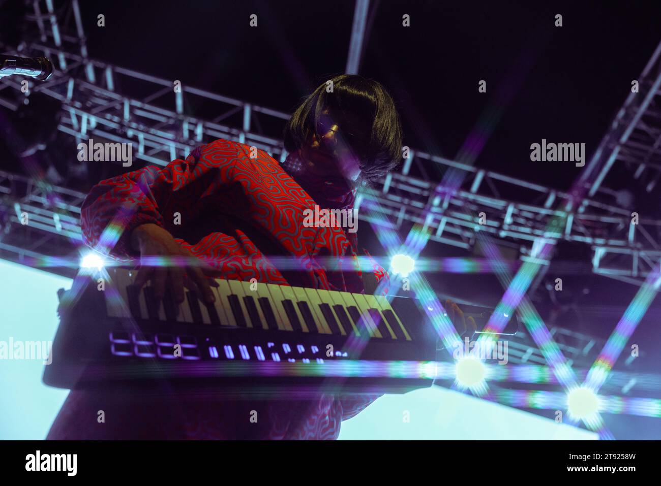 Oliver tree hi-res stock photography and images - Alamy