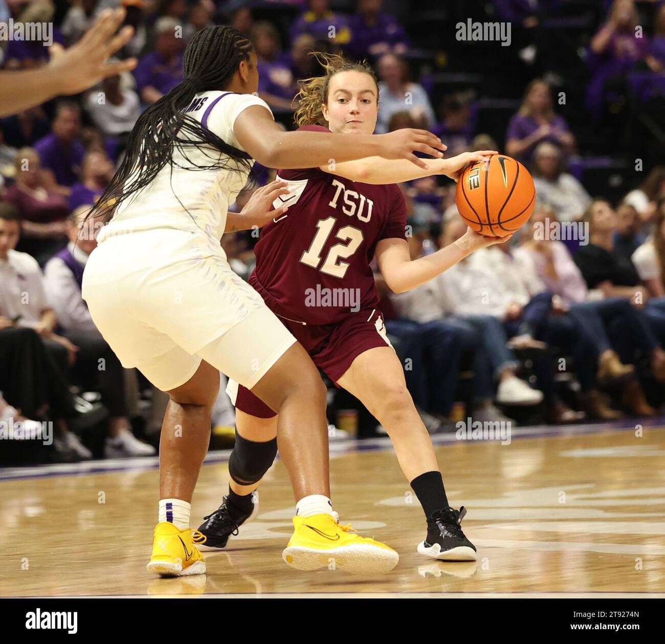 Baton Rouge, USA. 21st Nov, 2023. Texas Southern Lady Tigers guard ...