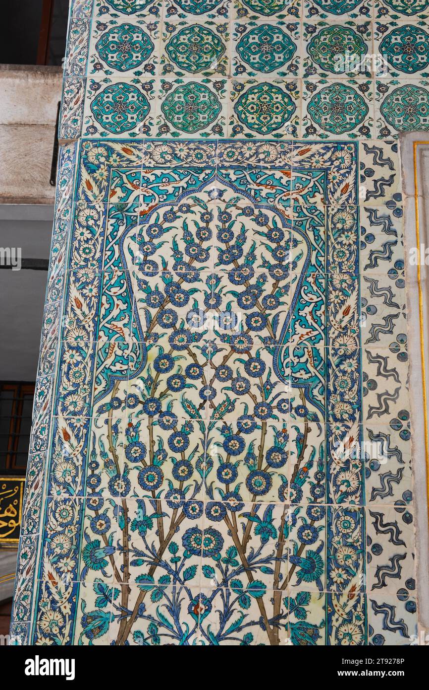 Beautiful ancient ottoman tiles Stock Photo - Alamy