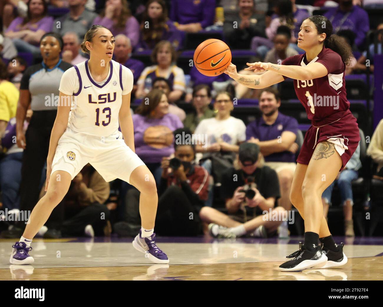 Baton Rouge, USA. 21st Nov, 2023. Texas Southern Lady Tigers guard ...