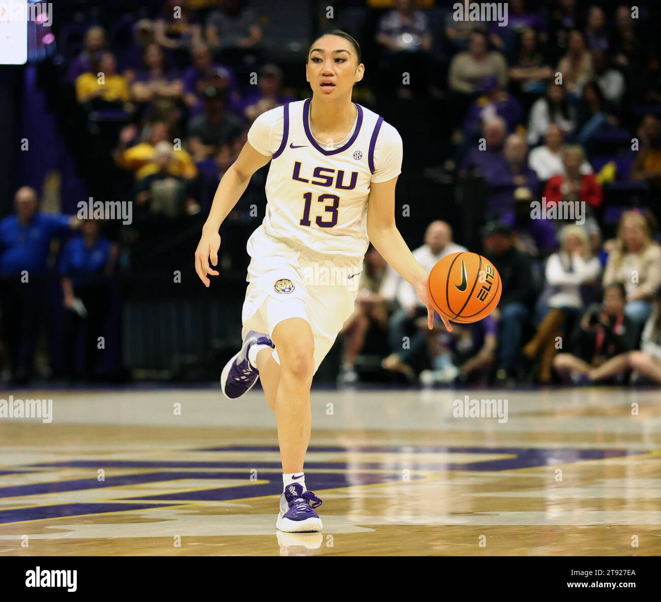 Baton Rouge, USA. 21st Nov, 2023. LSU Lady Tigers guard Last-Tear Poa ...