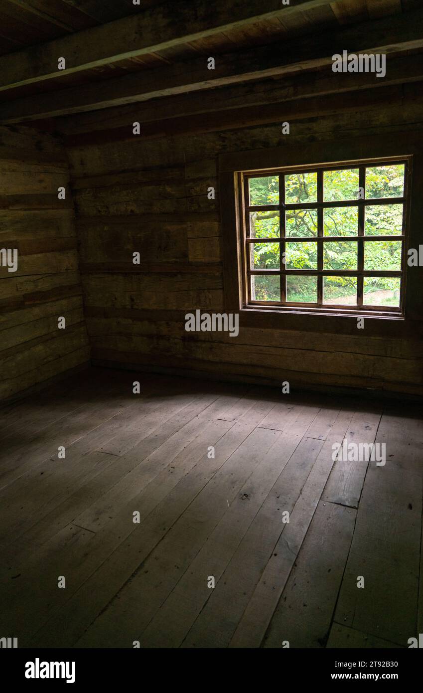 Walker Sisters Cabin at Great Smoky Mountains National Park in North ...