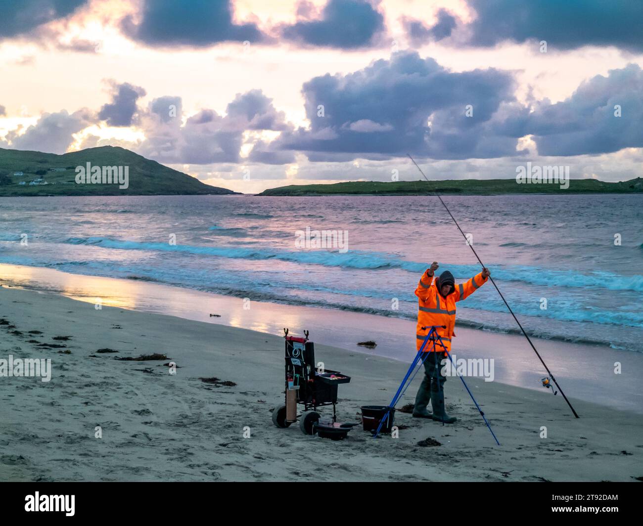 PORTNOO, COUNTY DONEGAL, IRELAND - SEPTEMBER 16 2023: 20 man are ...