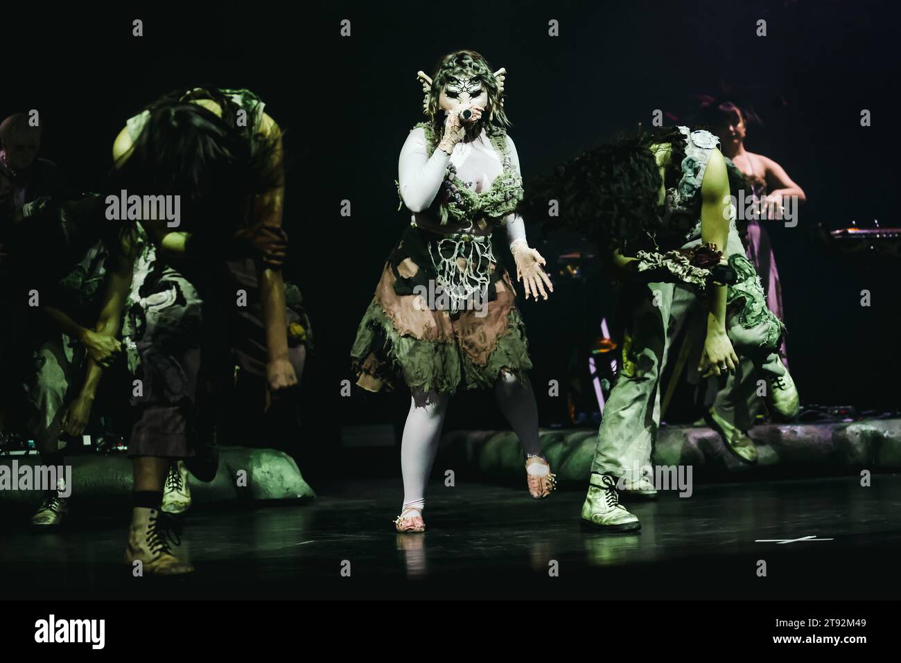 Melanie martinez portals hi-res stock photography and images - Alamy