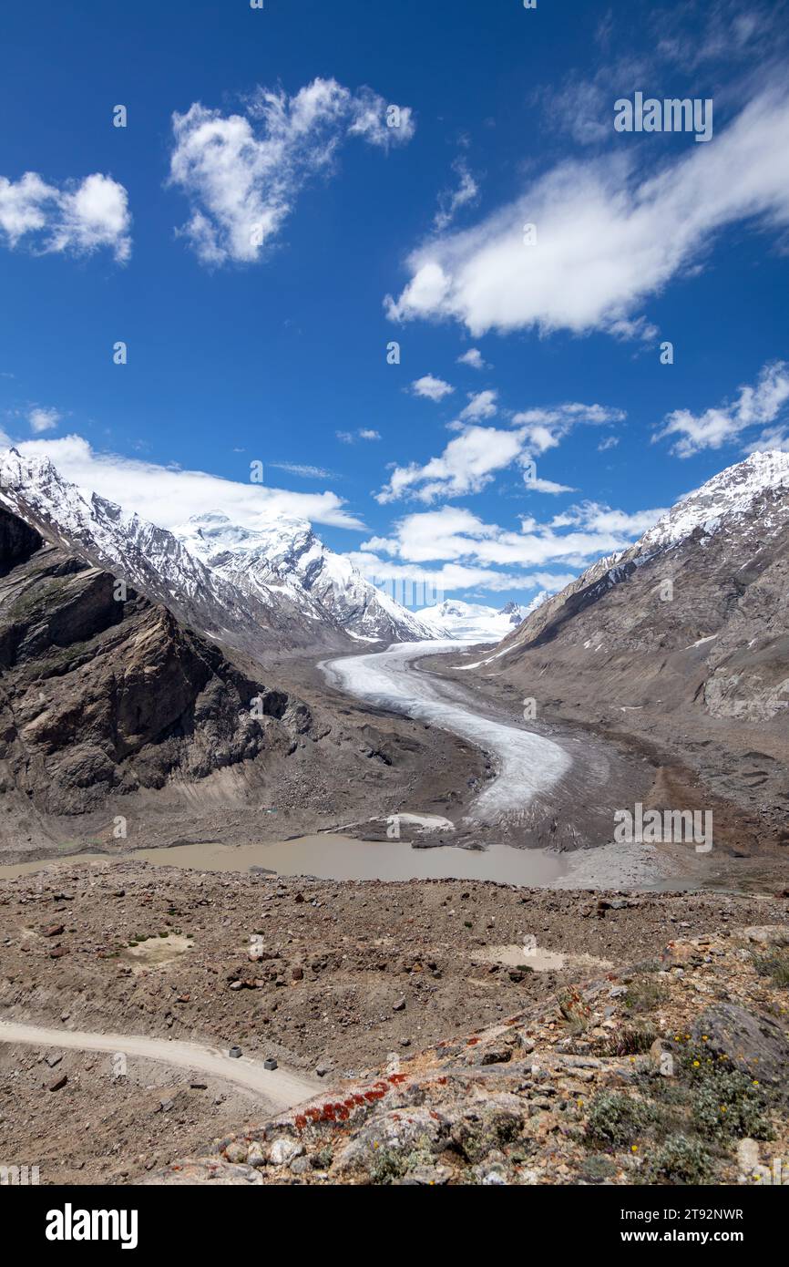 Drang drung views hi-res stock photography and images - Alamy