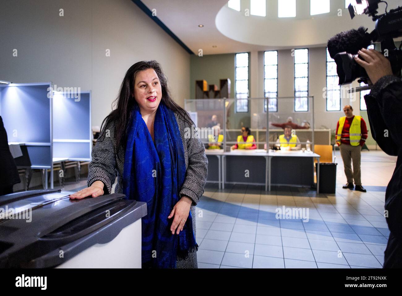 Netherlands. 22nd Nov, 2023. AMSTERDAM - JA21 candidate Annabel ...