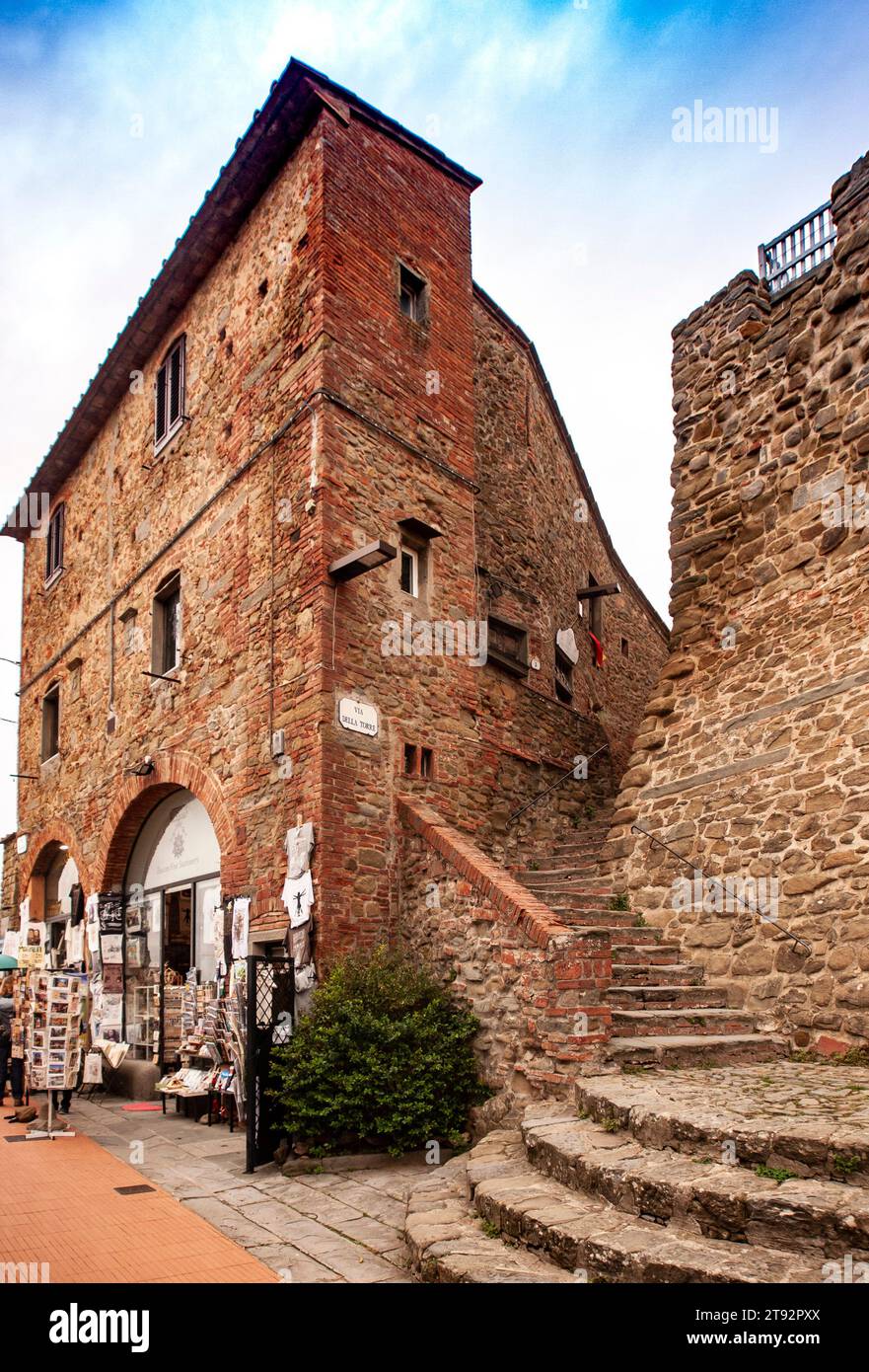 Birthplace of leonardo da vinci hi-res stock photography and images - Alamy