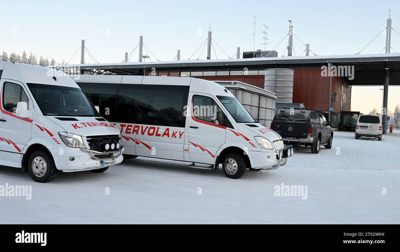 Salla, Finland. 22nd Nov, 2023. Buses at the international border ...