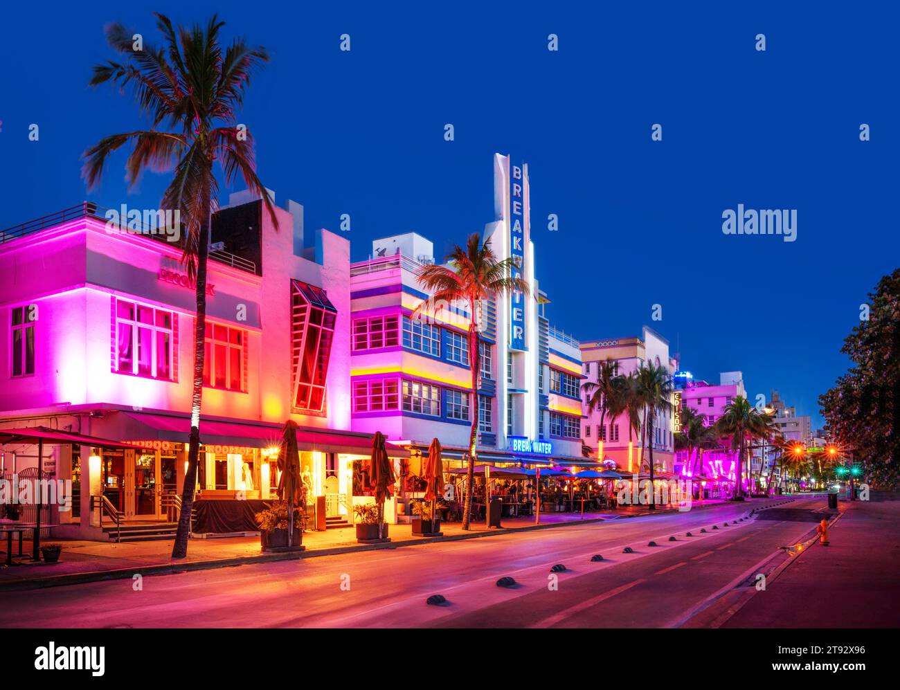 Art Deco District Ocean Drive in South Miami Beach illuminated at Night ...