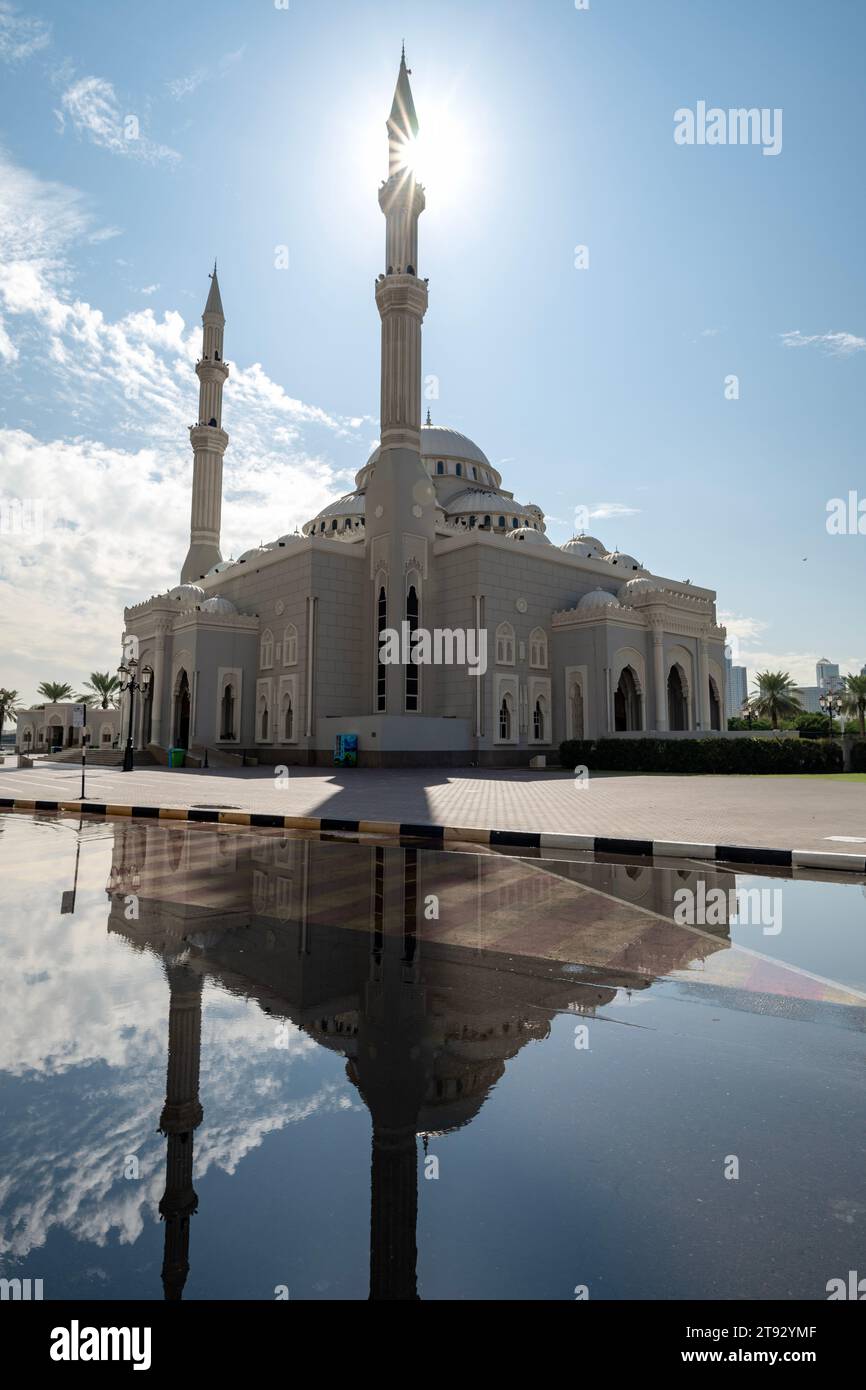 Monsoon rain video hi-res stock photography and images - Alamy