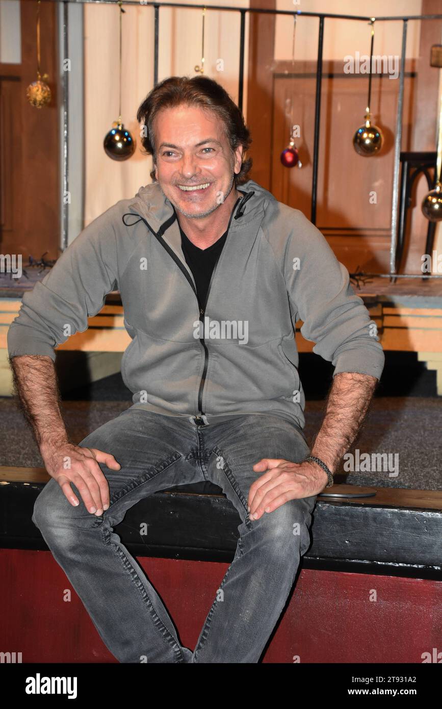 Kultur auf dem hof hi-res stock photography and images - Alamy