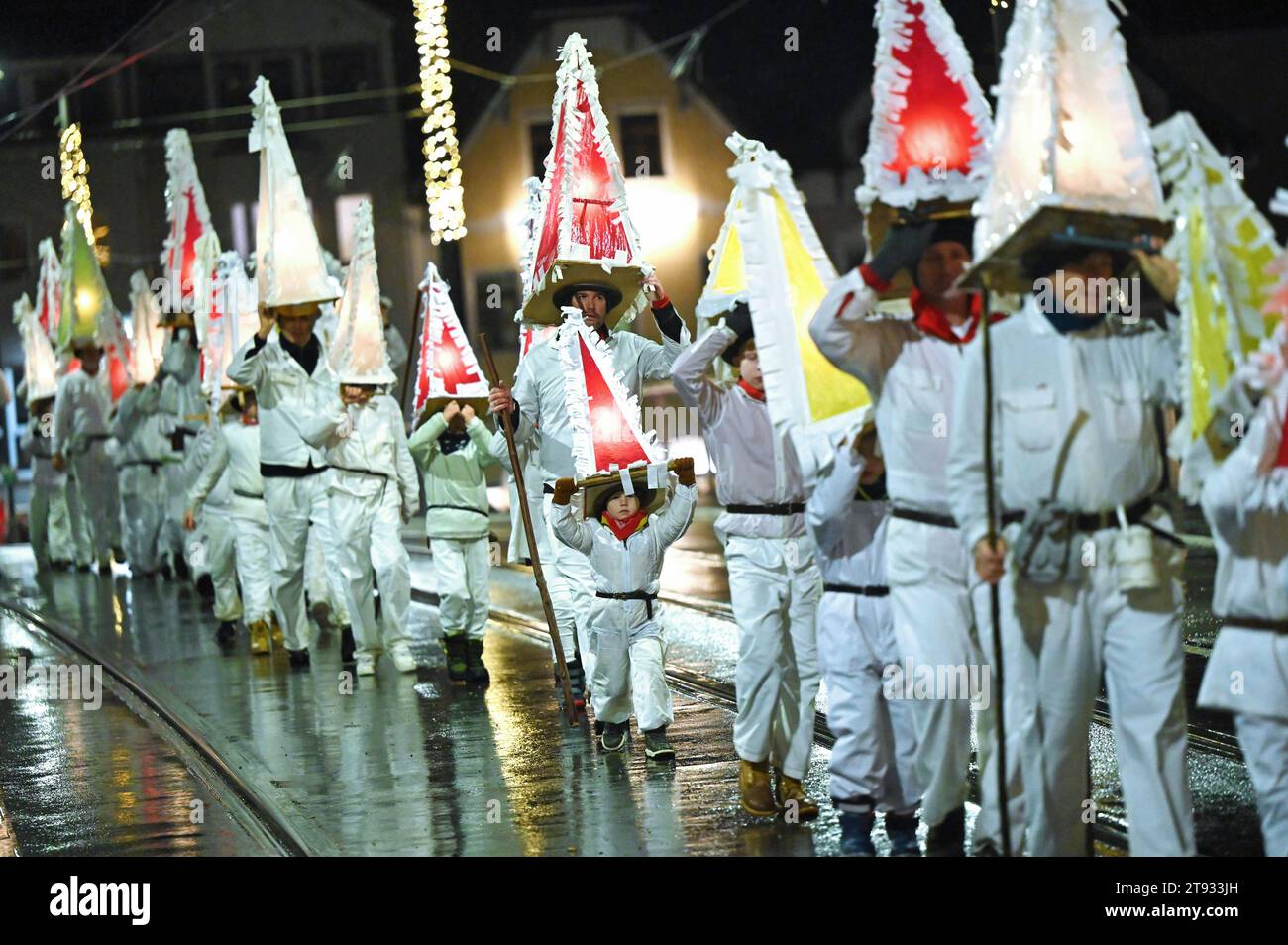 The Glöcklerlauf is an old custom around Lake Traunsee, men and women ...
