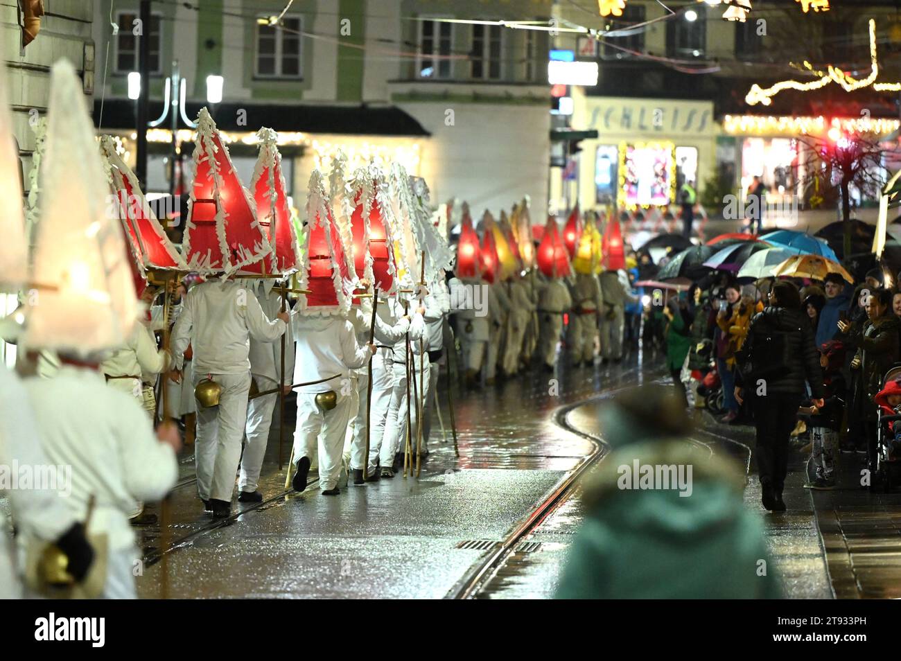 The Glöcklerlauf is an old custom around Lake Traunsee, men and women ...