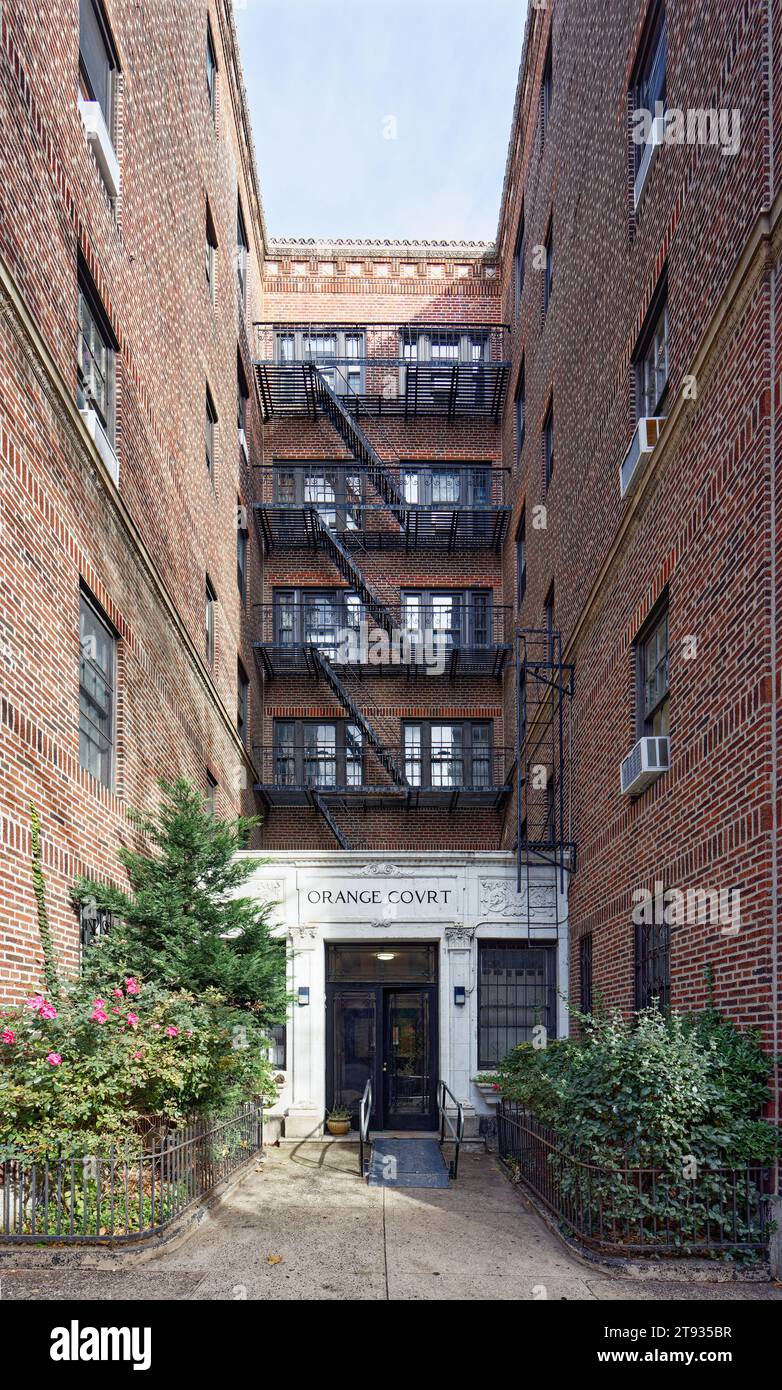 Orange Court, 35 Orange Street, is an Emery Roth-designed apartment ...