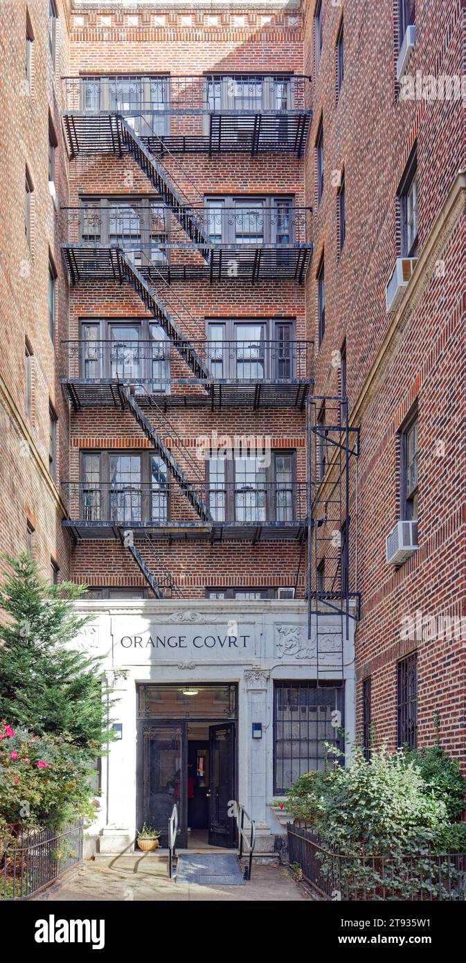 Orange Court, 35 Orange Street, is an Emery Roth-designed apartment ...