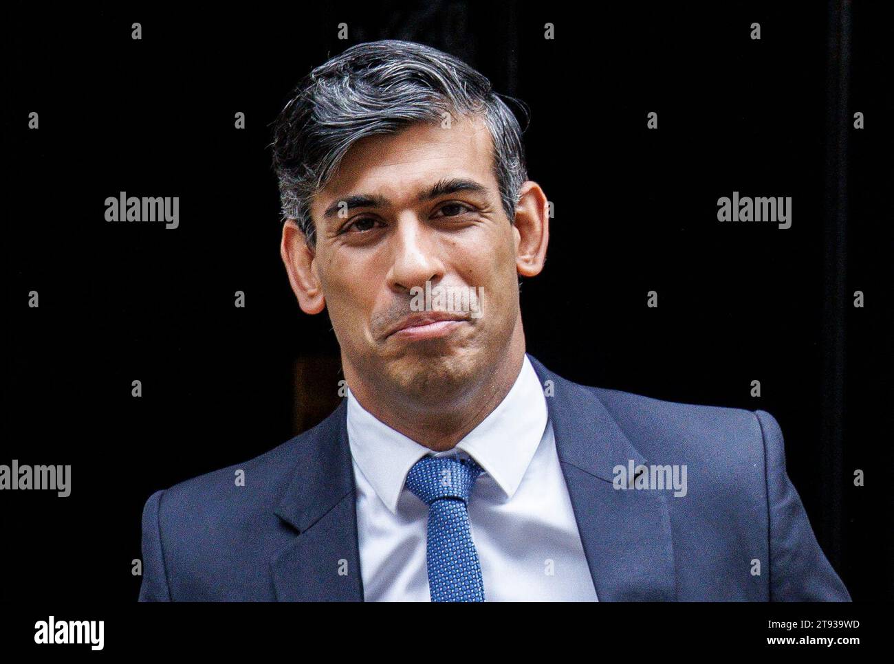 London, UK. 22nd Nov, 2023. Prime Minister, Rishi Sunak, heads to ...