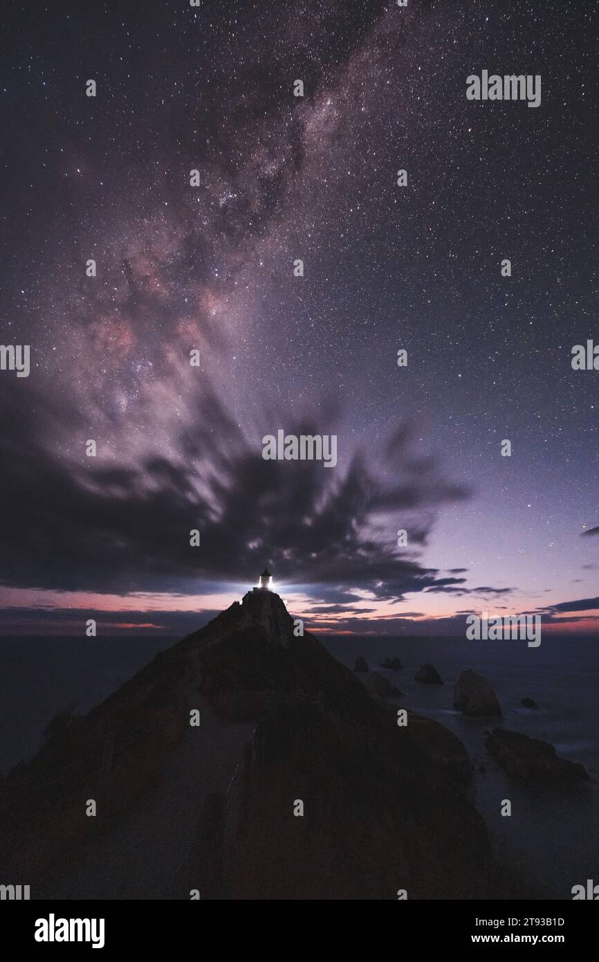 Nugget point night hi-res stock photography and images - Alamy
