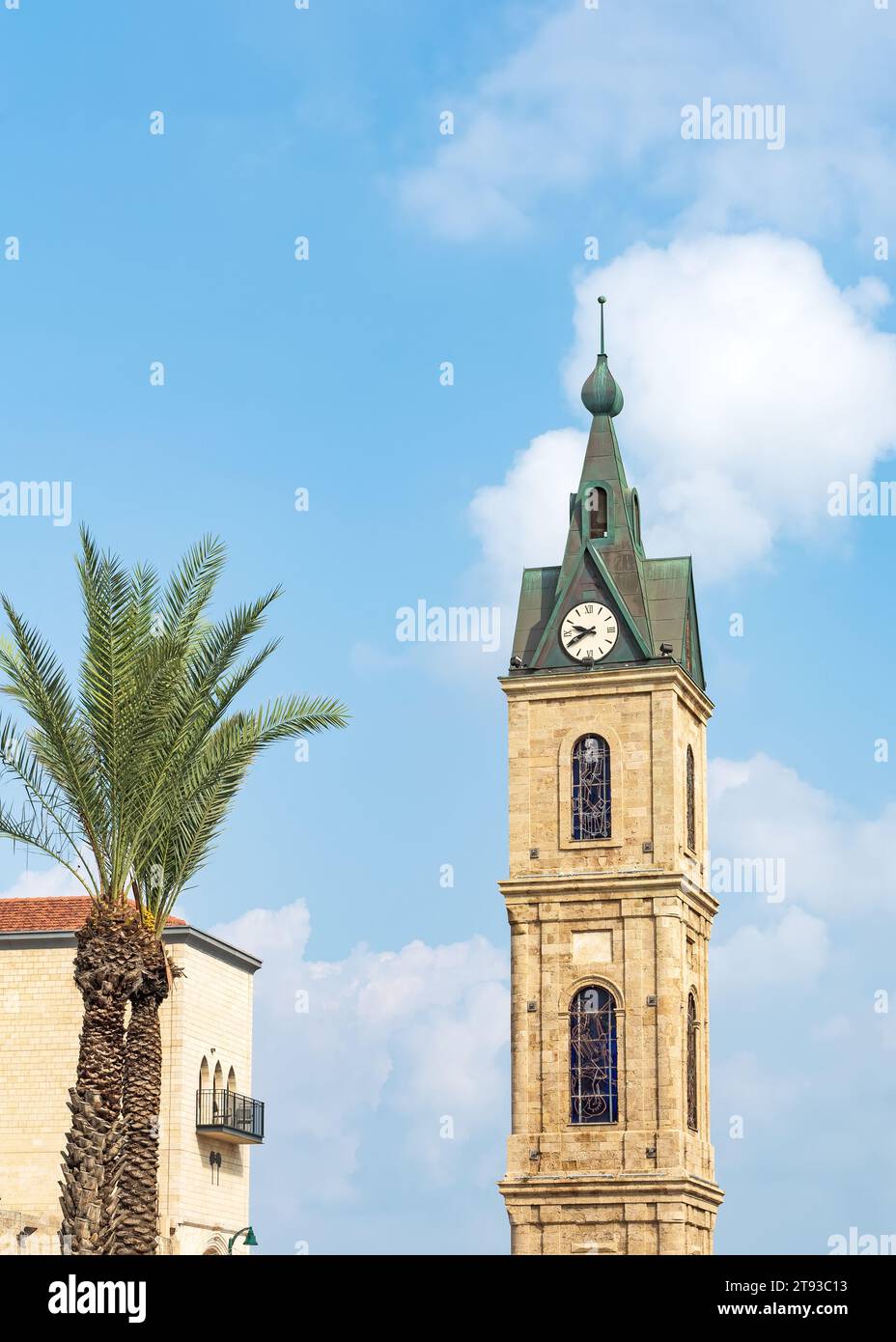 Brass clock tower hi-res stock photography and images - Alamy