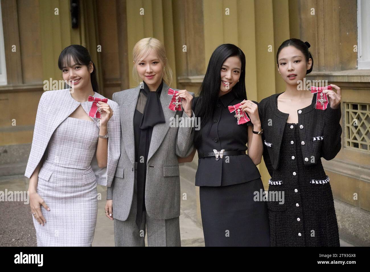 From left, Lisa (Lalisa Manoban), Rose (Roseanne Park), Jisoo Kim and ...