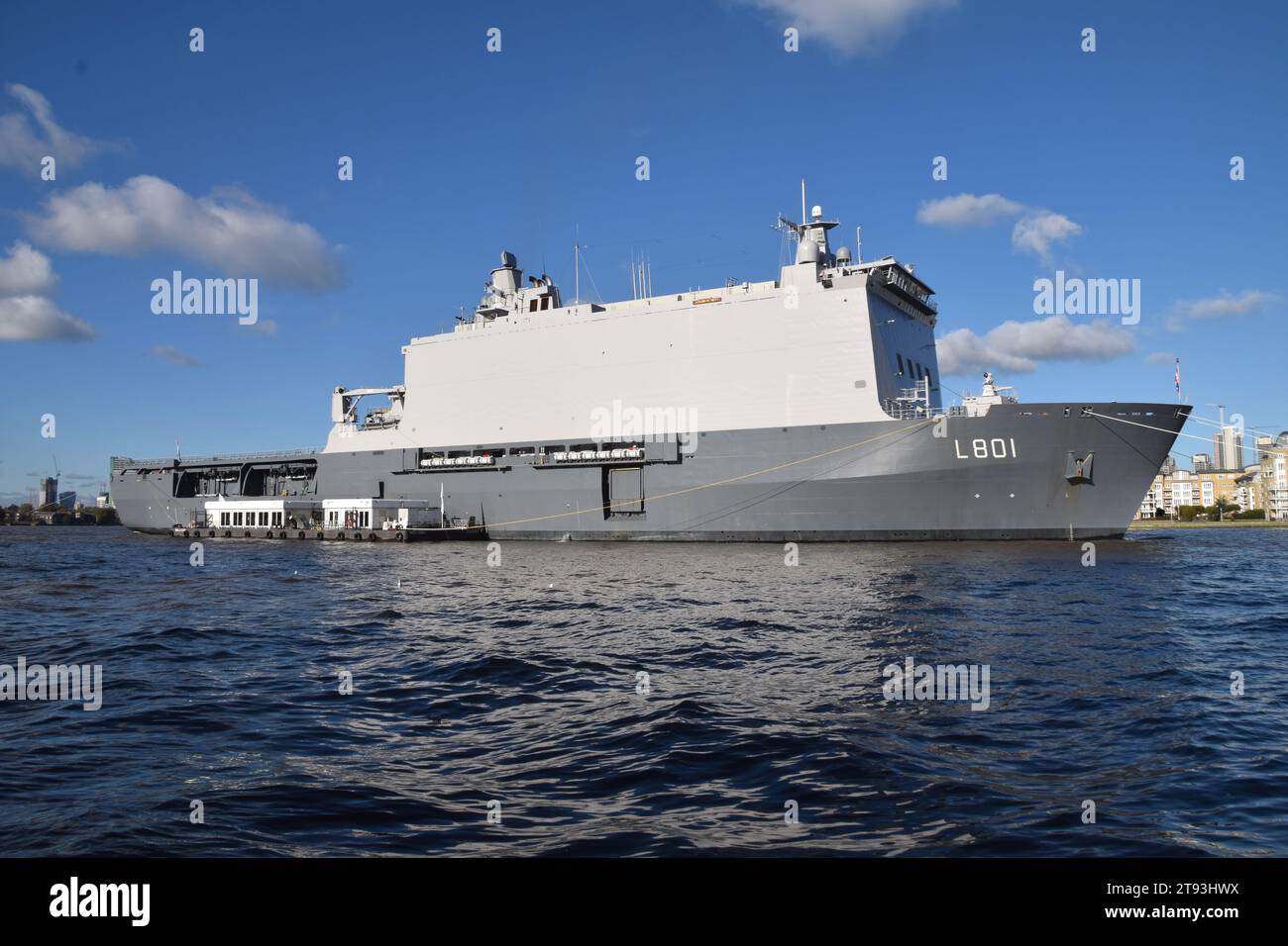 Royal navy ship l801 imo 9280768 rotterdam class landing pl hi-res ...