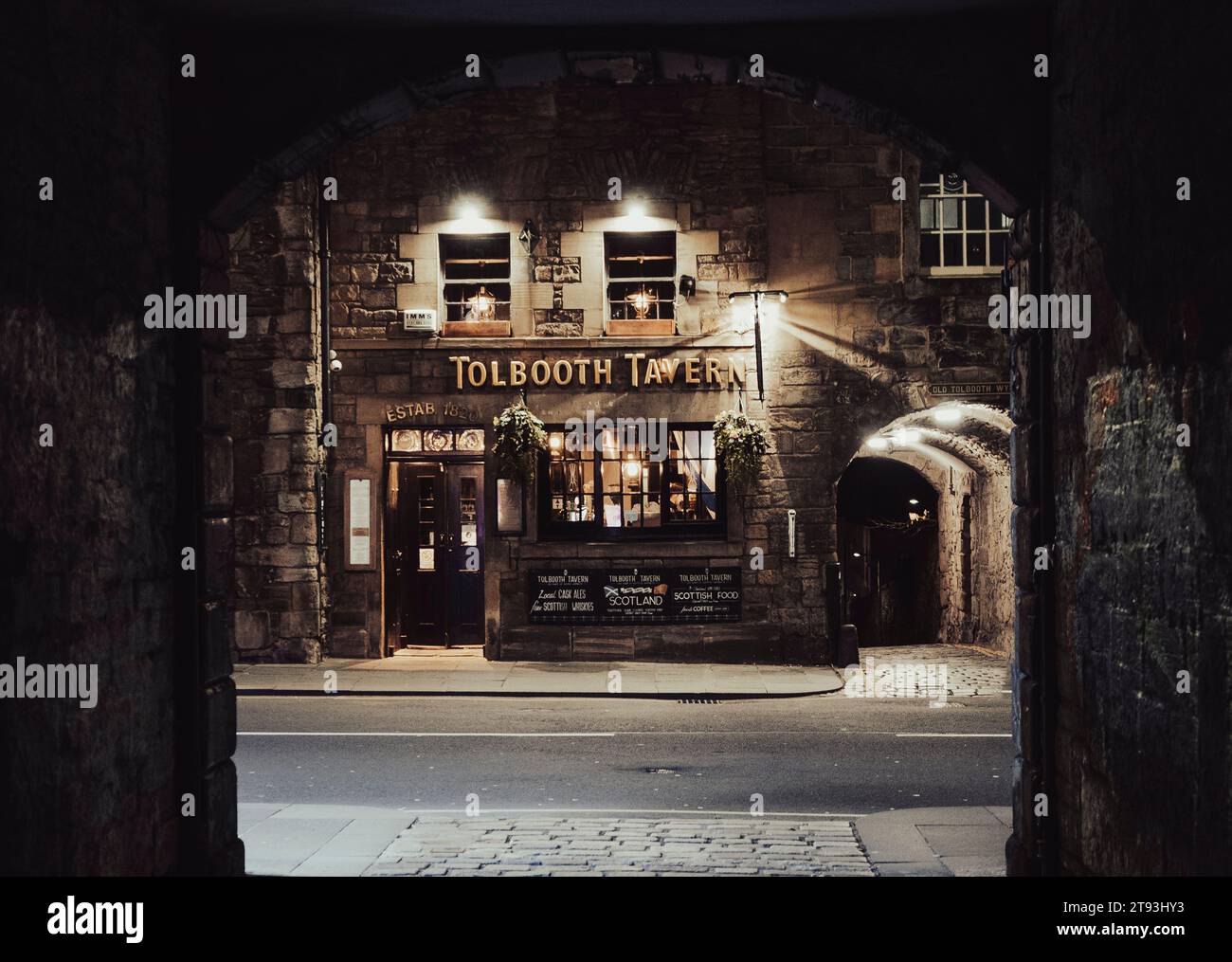 Exterior of The Tolbooth Tavern bar on Canongate in Edinburgh Old Town ...