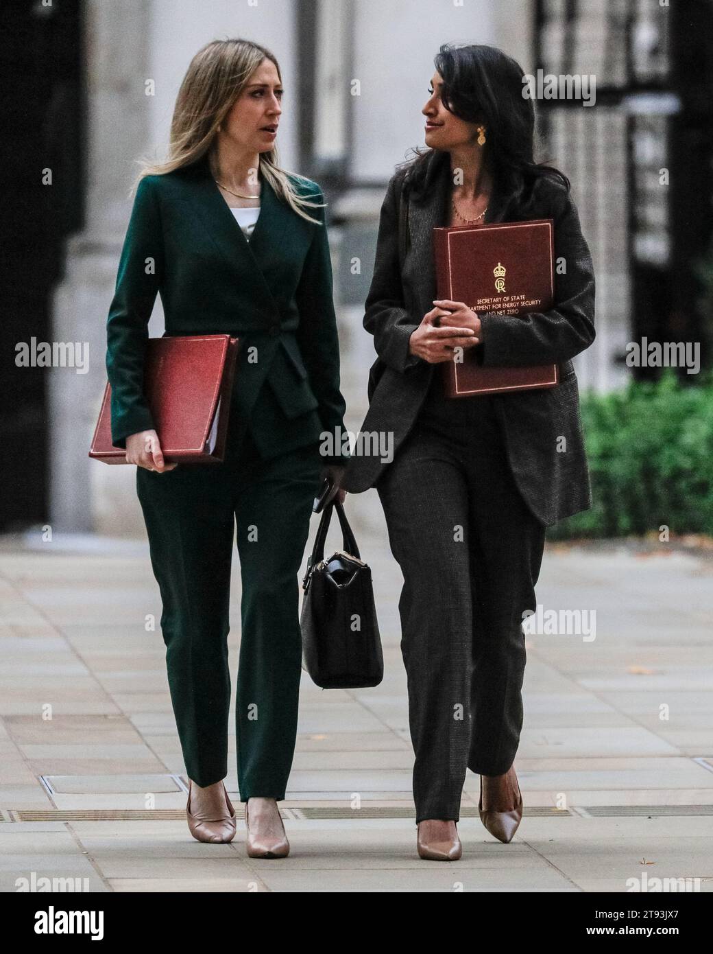 Laura trott mp hi-res stock photography and images - Alamy