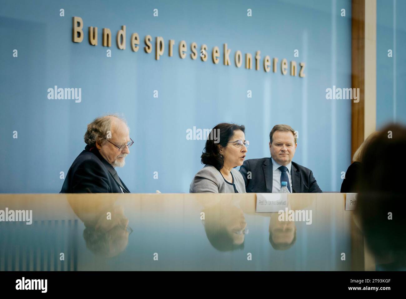 Berlin, Deutschland. 22nd Nov, 2023. (RL) Frank Schwabe, Federal ...