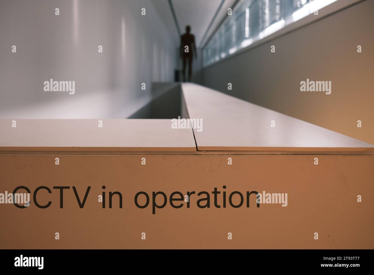 It gallery cctv hi-res stock photography and images - Alamy