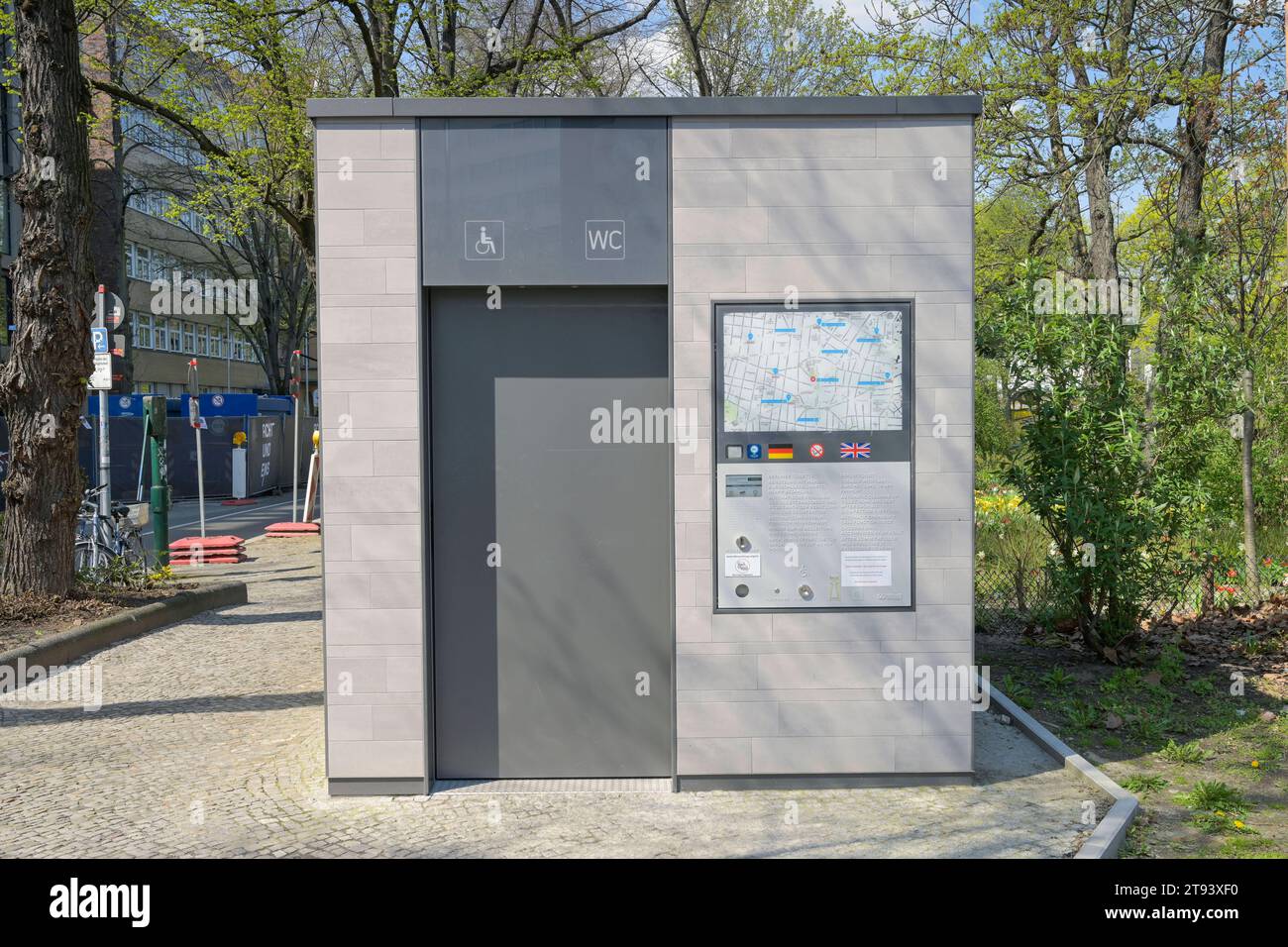Wall-Toilette, Wilmersdorf, Berlin, Deutschland *** Local Caption ...