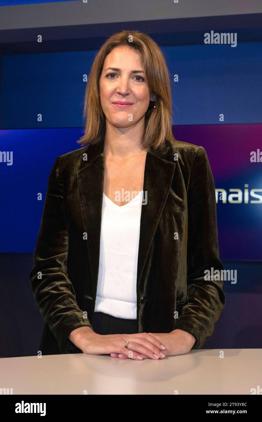 Andrea Maurer in der ARD-Talkshow maischberger im WDR-Studio B. Köln ...