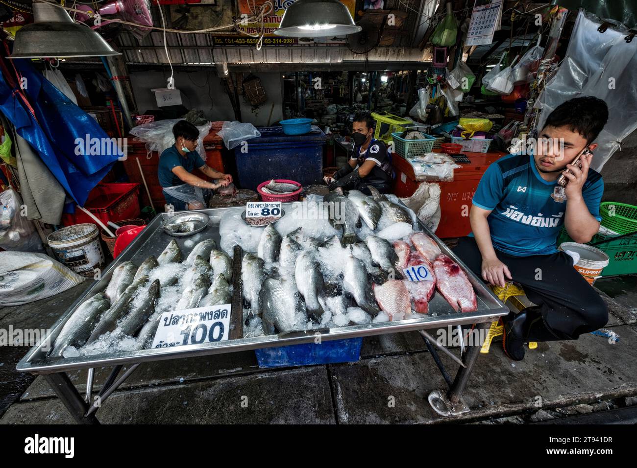 Mae Klong Railway Market (Hoop Rom Market), Thailand, Asia Stock Photo ...