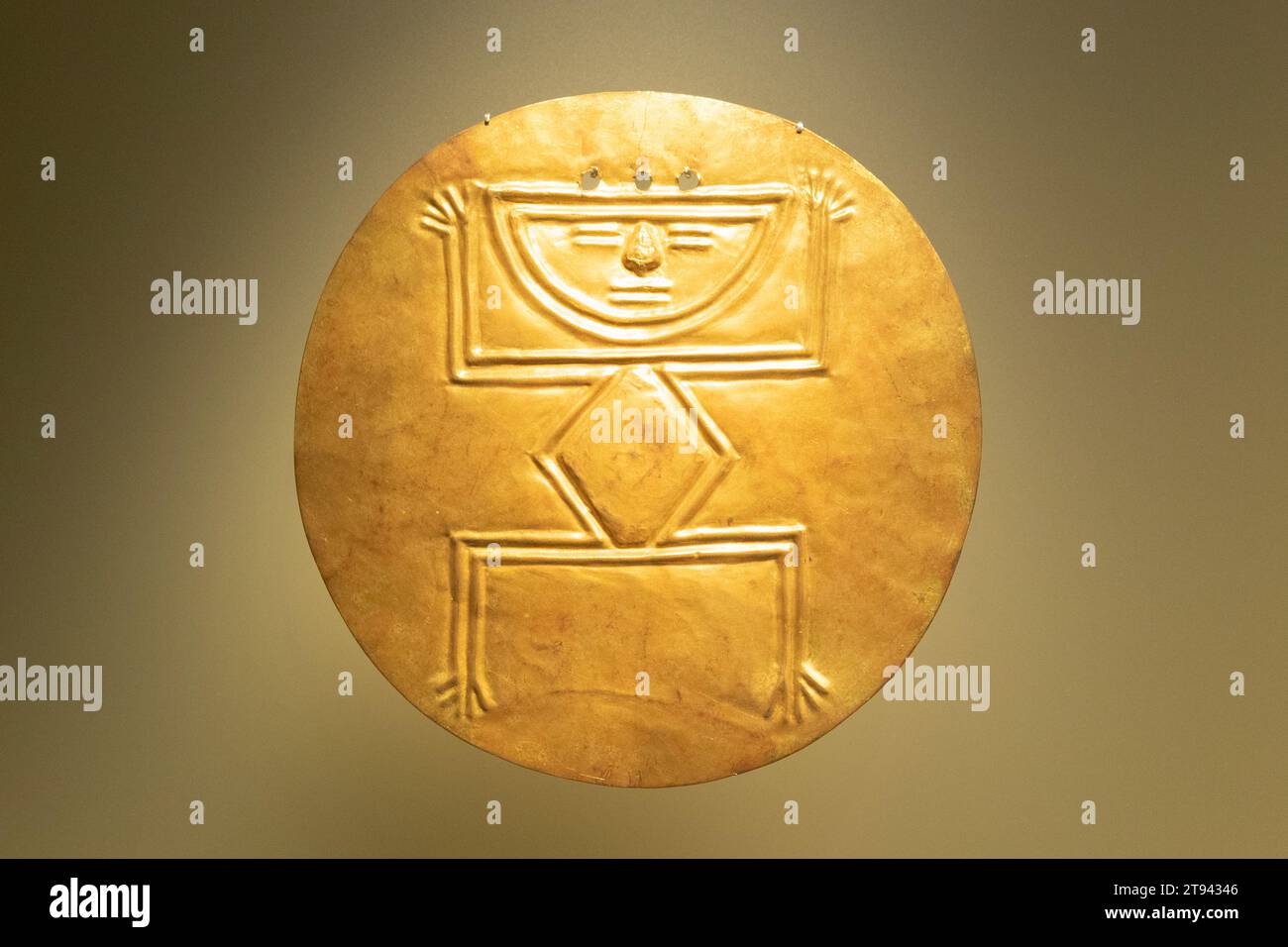 ancient rounded golden pectoral of cacique frog-man at colombian golden ...