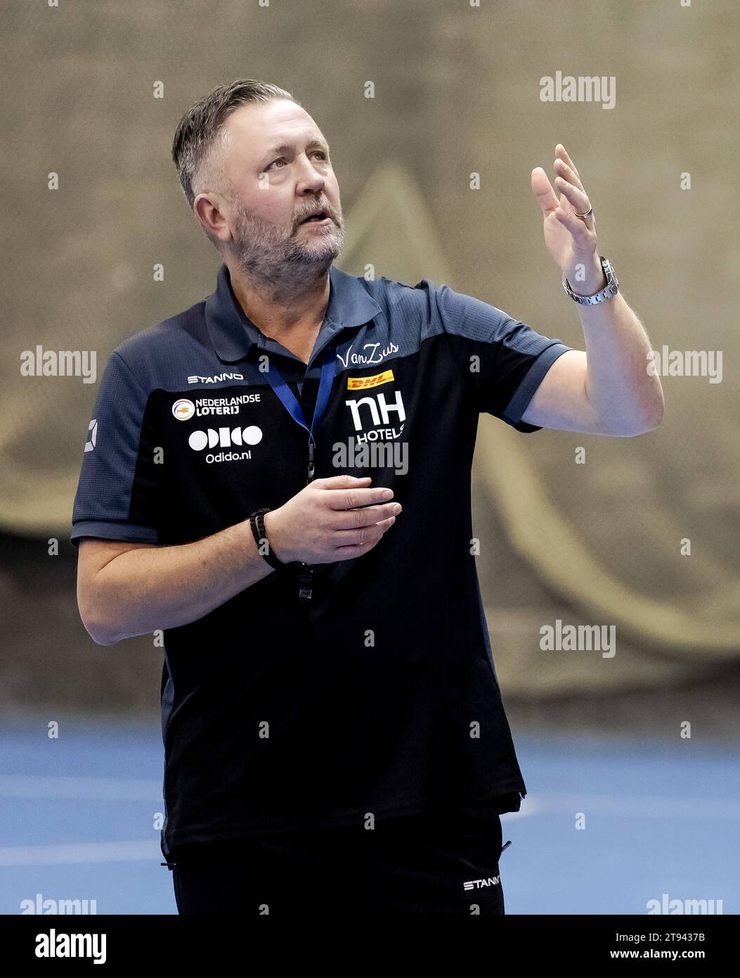 Wk select hi-res stock photography and images - Alamy