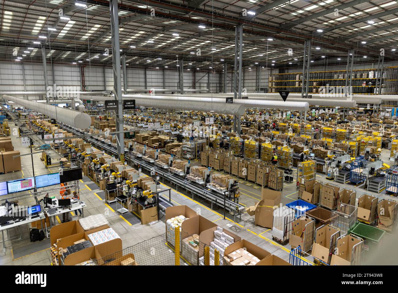 Picture dated Nov 14th shows the Amazon fulfilment centre in ...